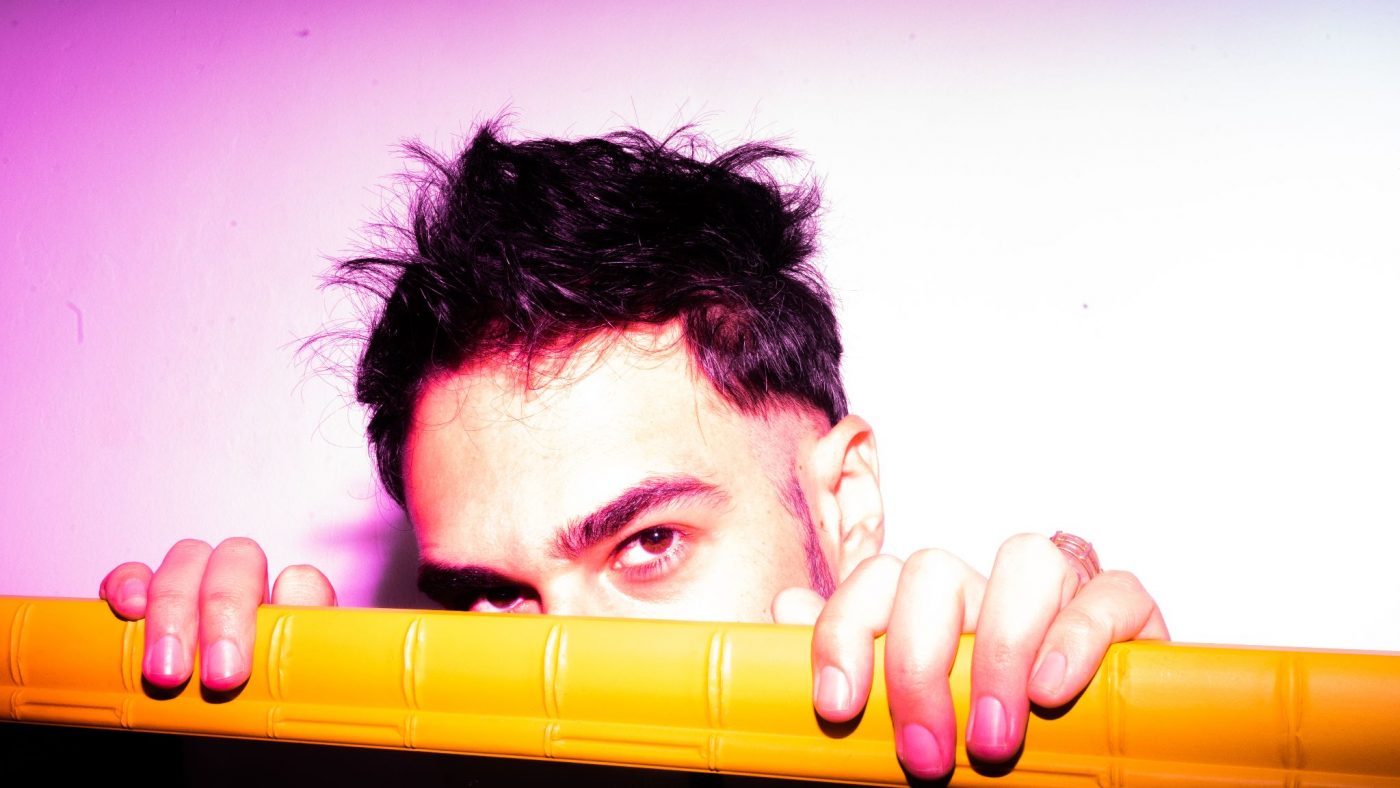 Cantor Siso lança single "Homem Pássaro', parte do novo álbum que ...