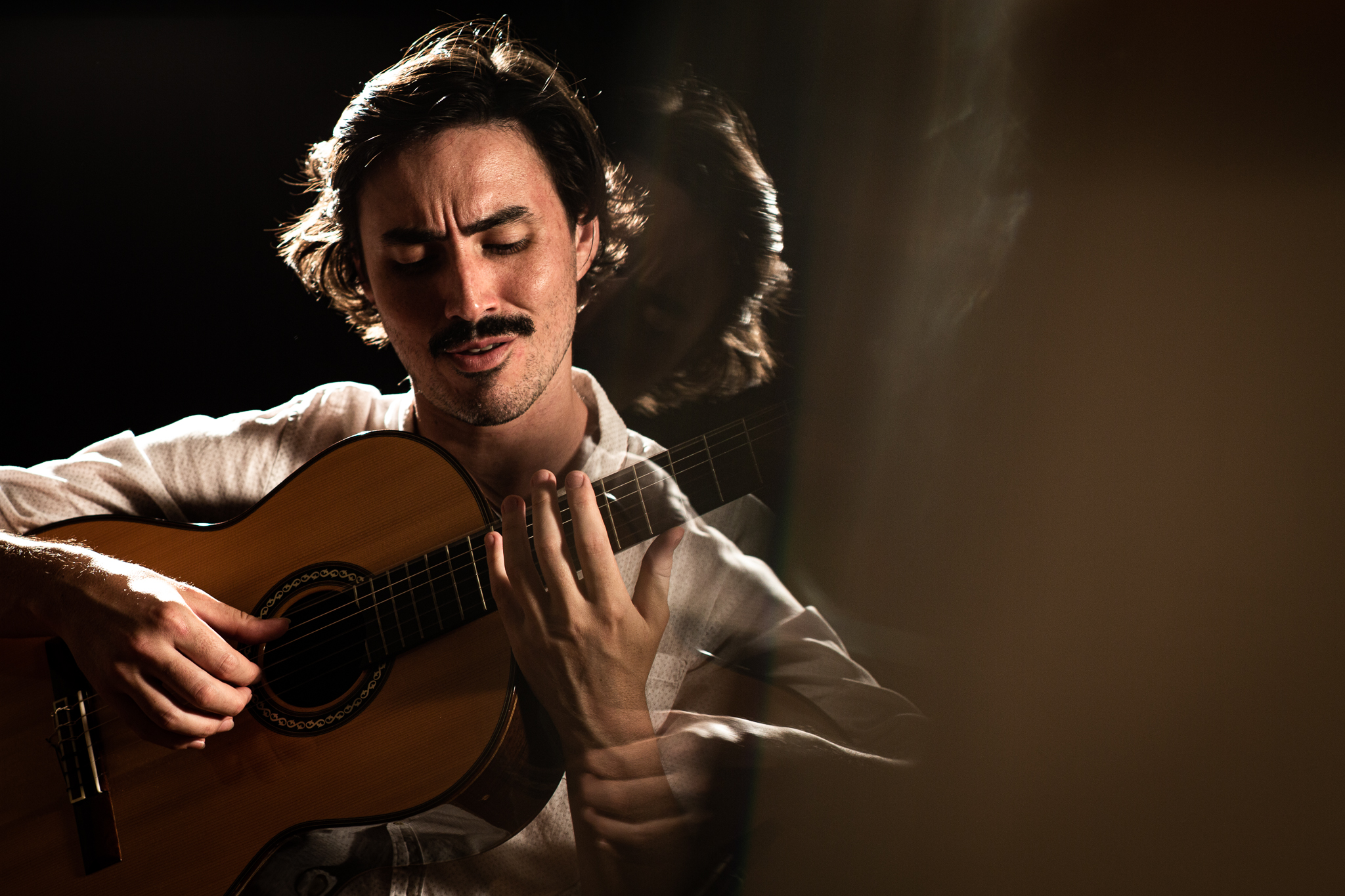 Cantor Vinícius Duran estreia carreira com o disco Palavras Marginais ...