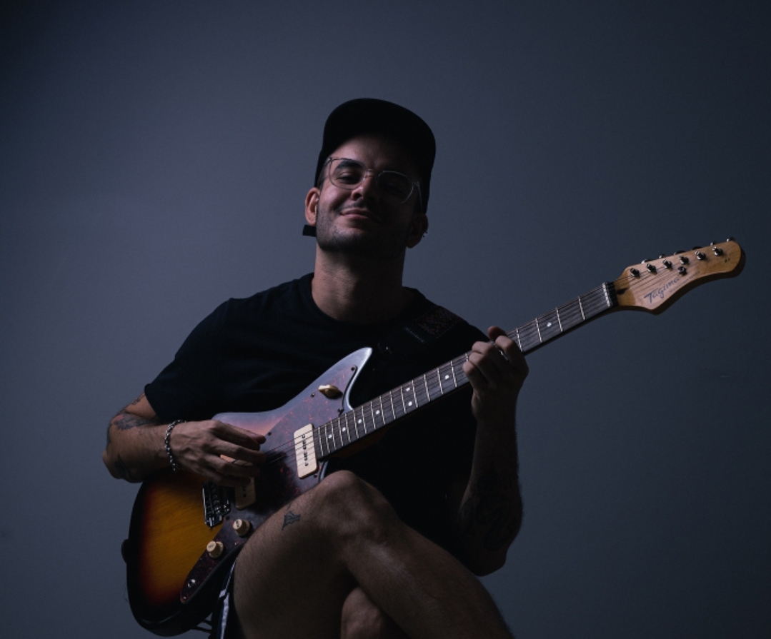 Índigo Mood vem melancólico e libidinoso no disco Fim do Autoengano ...