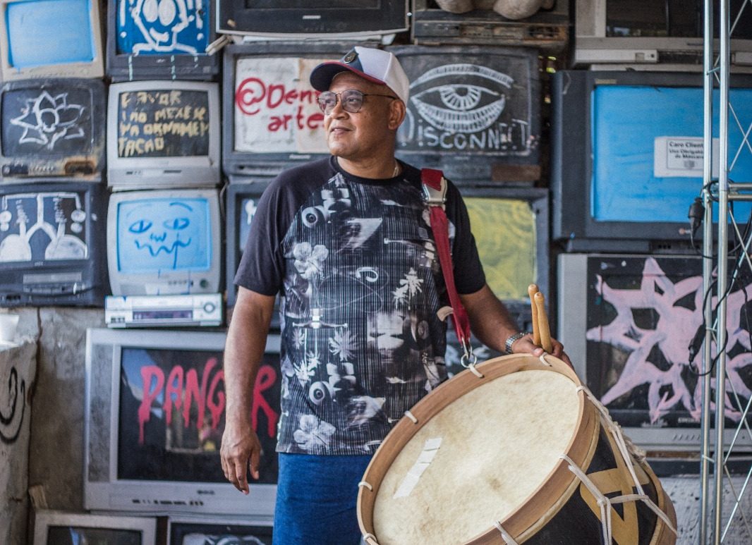 Gilmar Bolla 8 lança o single "Nesse Mundão" com clipe dirigido por Gil ...